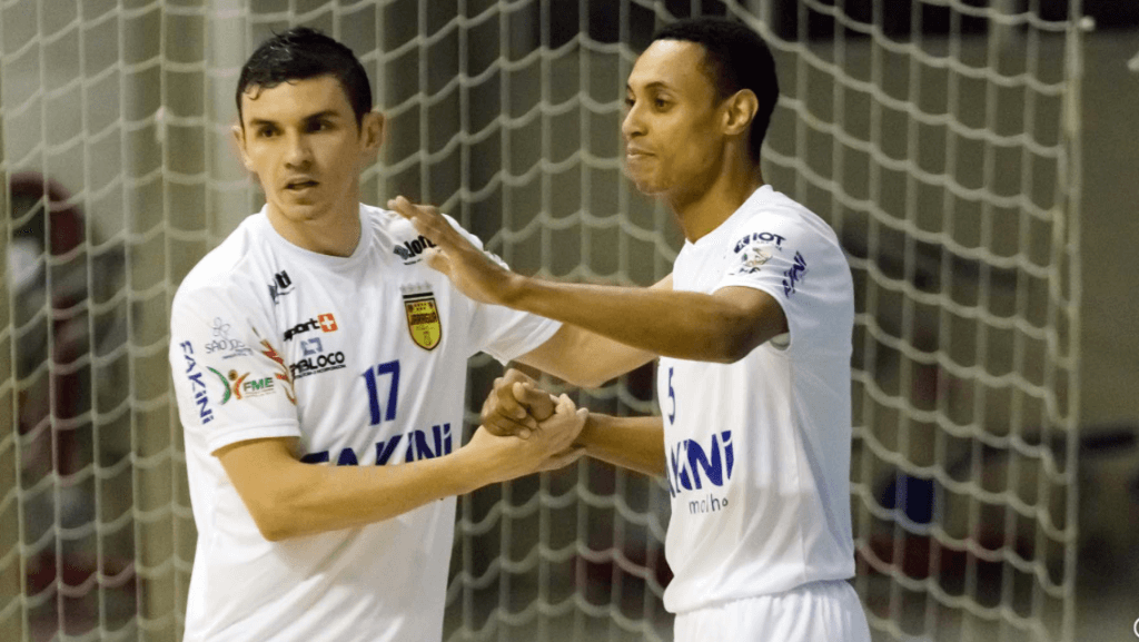 Daniel é mais uma renovação do Jaraguá – LNF