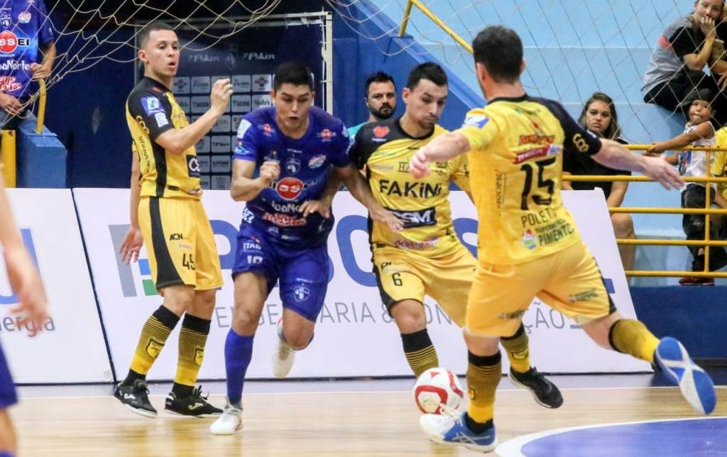 Foz Cataratas bate o Jaraguá e encosta nos líderes da LNF – LNF