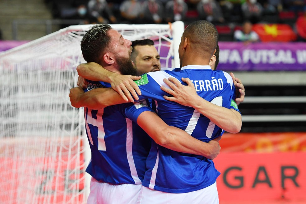 Brasil goleia o Vietnã na estreia do Mundial de Futsal: 9 a 1 – LNF