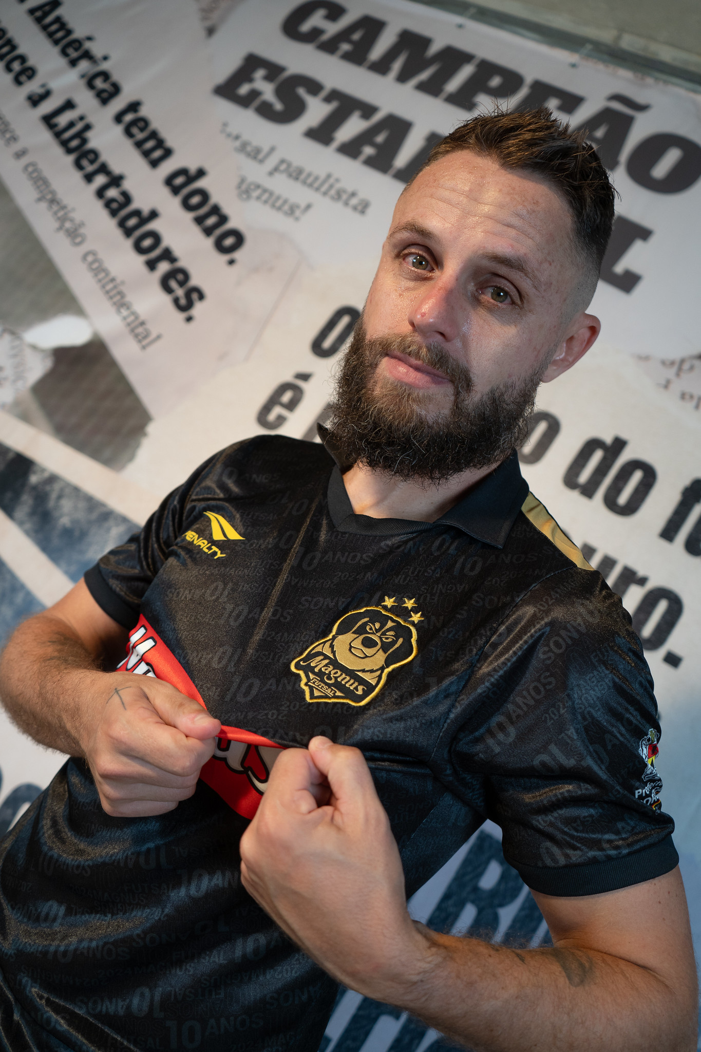 Magnus lança uniforme especial para celebrar os 10 anos do clube – LNF